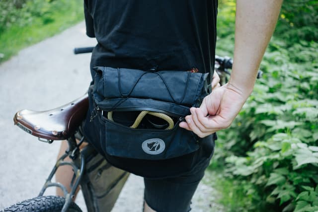Fjällräven x Specialized Expandable Hip Pack Review