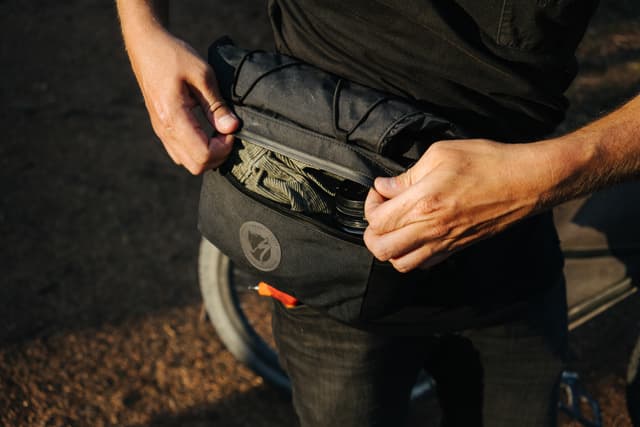Fjällräven x Specialized Expandable Hip Pack Review