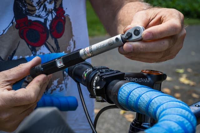 Redshift Quick-Release Aero Bars: The Perfect Bikepacking Aero Bars?