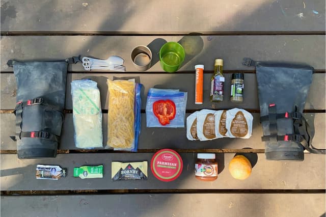 Salsa Anything Cages & EXP Bag Review
