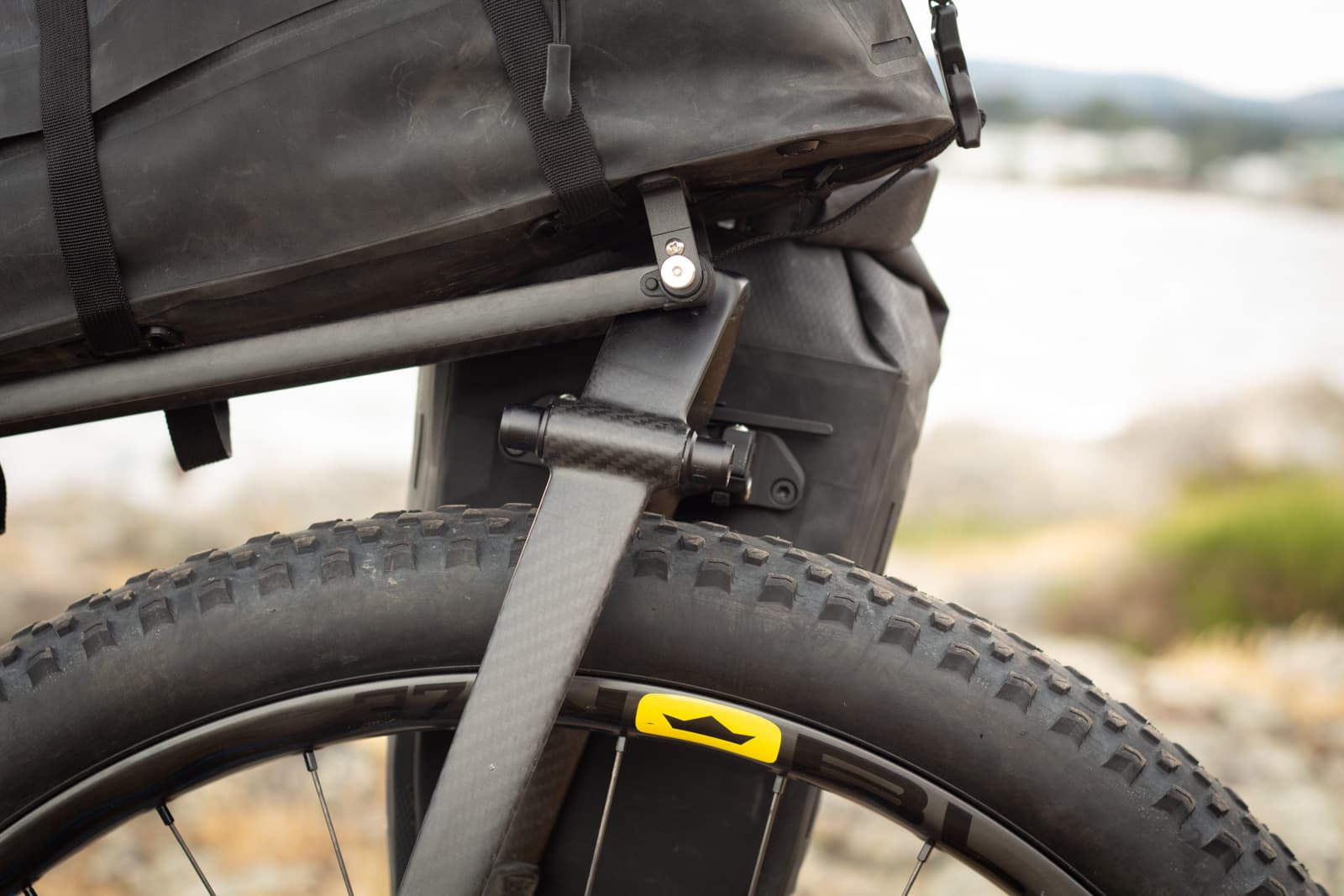 Tailfin Carbon Rack, Trunk Bag & Mini-Panniers Review