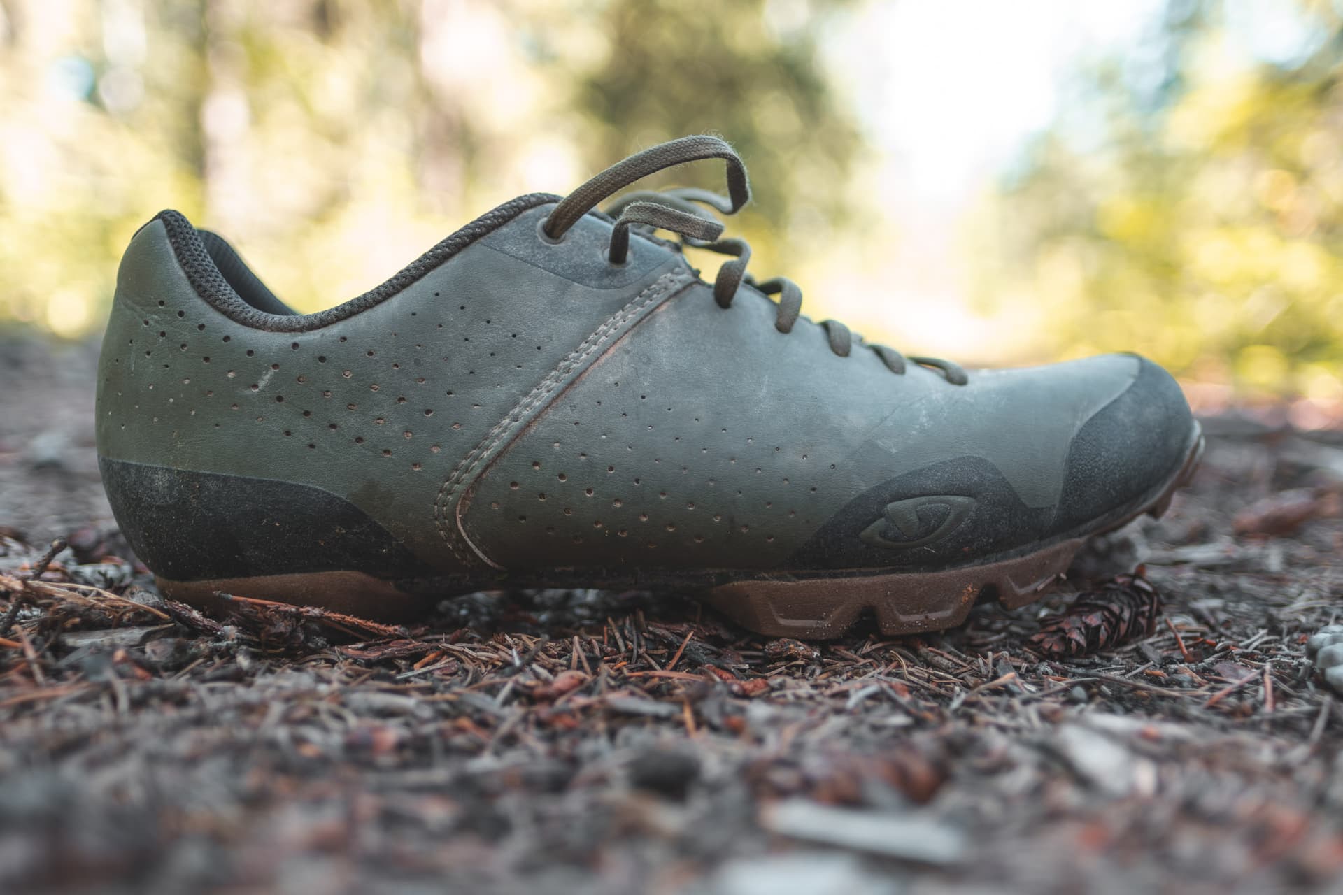 Best Bikepacking Shoes | Gravel, MTB & Touring (Team Tested)