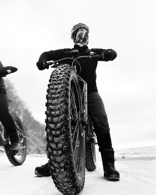 Fat Tire Bikes & Fat Biking: The Complete Beginner's Guide